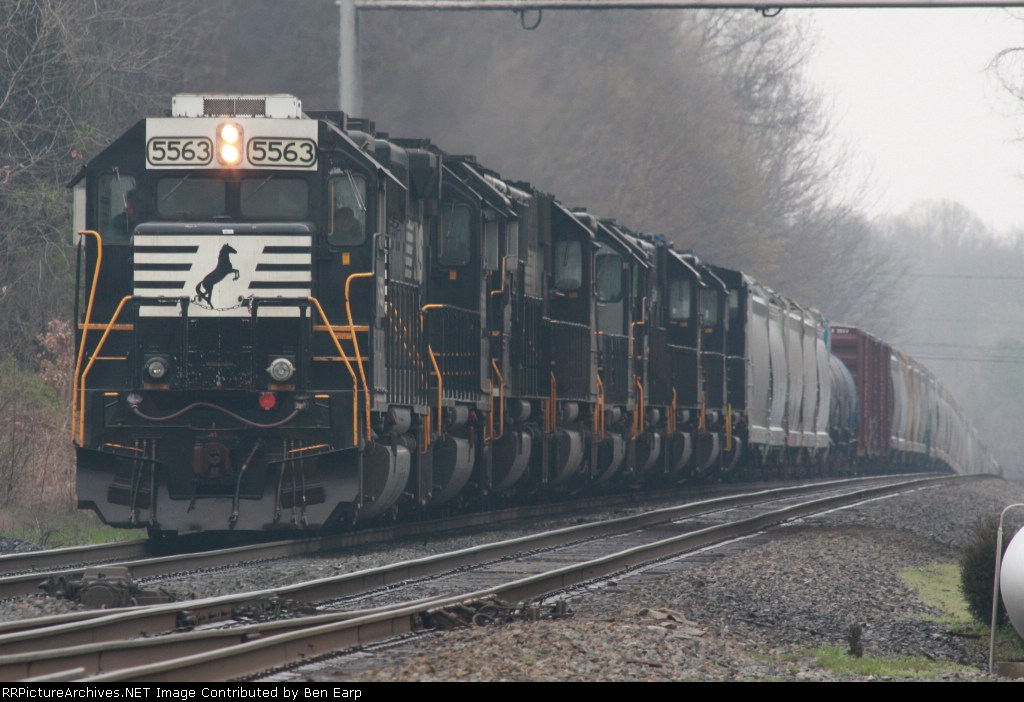 NS P84 - EMD Power house